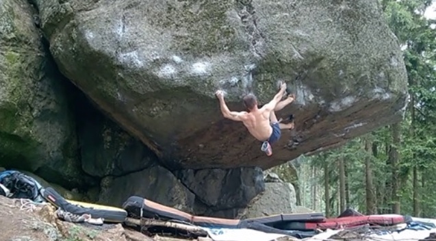 9a/8c+ boulder route by Jędrzej Wilczyński (45) - Vertical-Life News