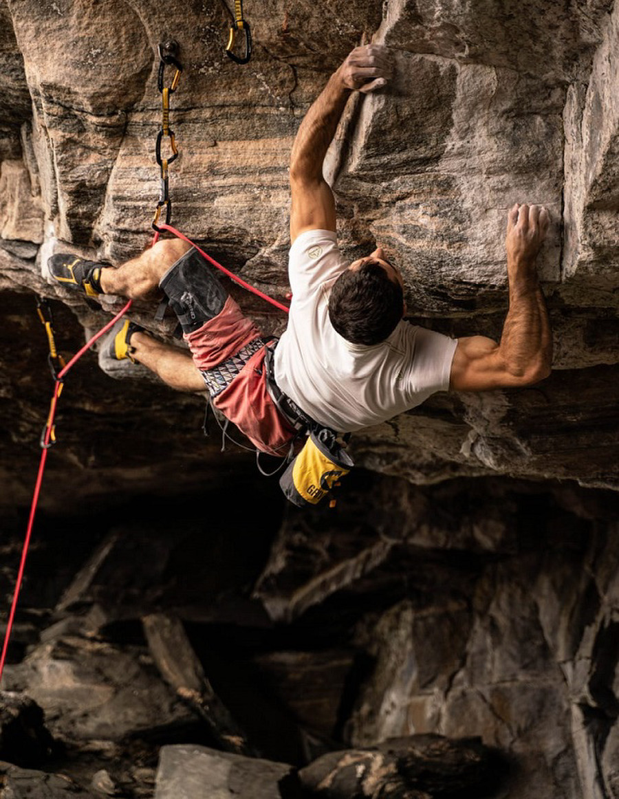 Two 8c flashes and a 9a by Marcello Bombardi - Vertical-Life News